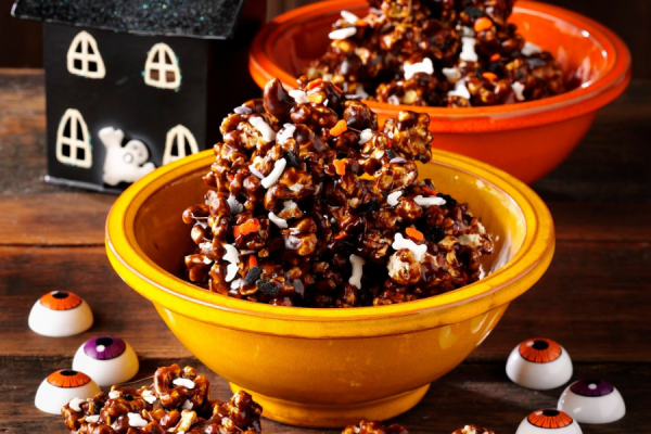 Spooky Popcorn Clusters: Halloween Treats - Claire Justine