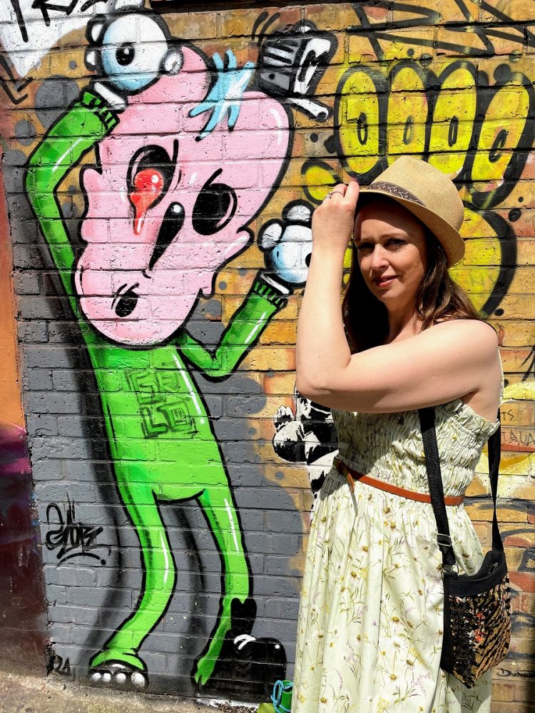 National Hat Day And Street Art Saturday - Claire Justine