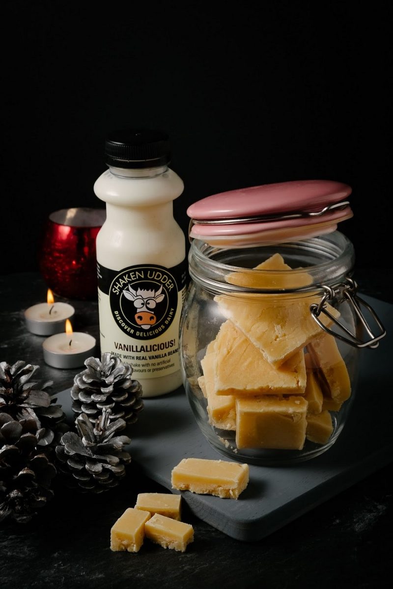 Vanillalicious Fudge: Yummy Crumbly Fudge - Claire Justine