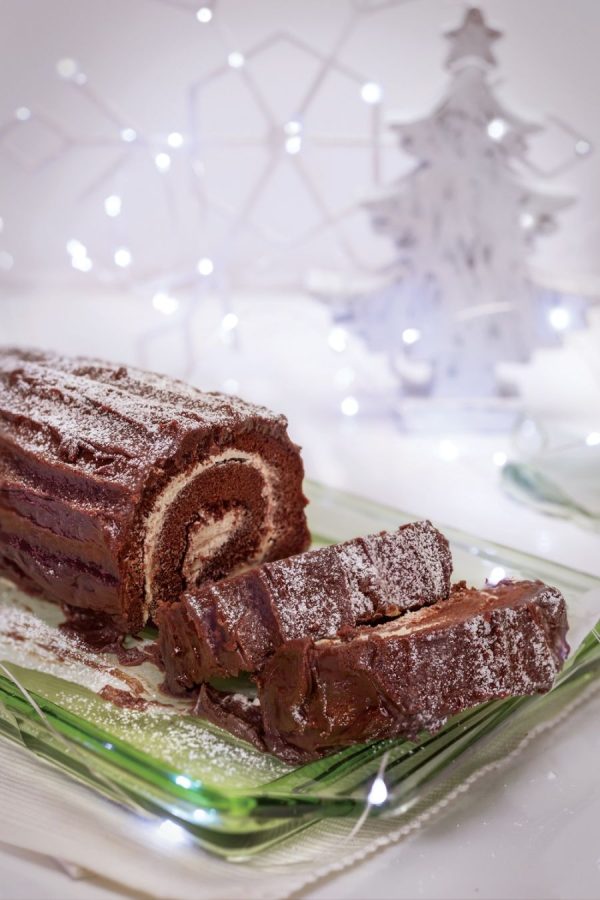 5 Christmas Log Ideas To Try Out - Claire Justine