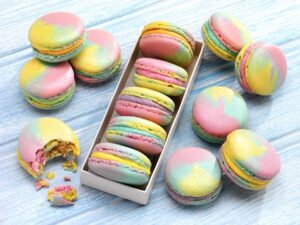 How To Make Rainbow Macarons - Claire Justine